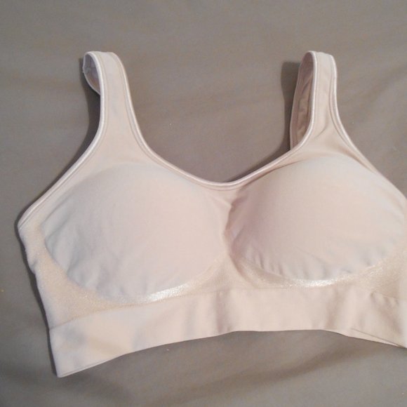 Bali | Intimates & Sleepwear | Bali Wirefree Bra Large | Poshmark